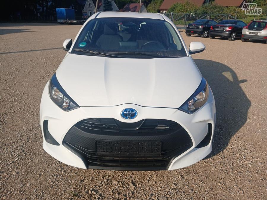 Toyota Yaris 2023 Kelmė, ar dzinēja tilpumu 1.50 L un nobraukumu 17 tūkst. km par 16900 €, foto 3 vietnē AUTOMOTO.COM.LV