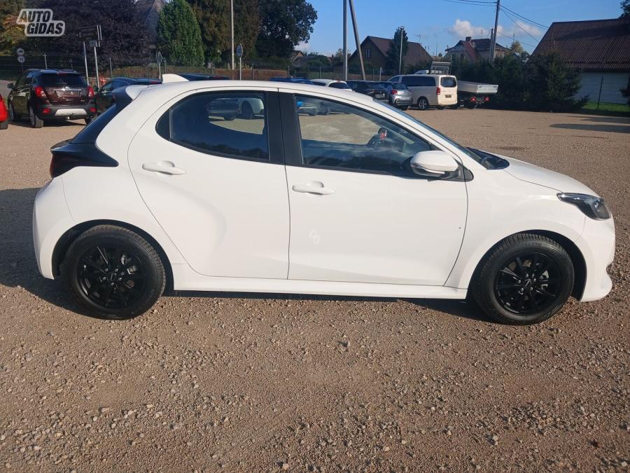Toyota Yaris 2023 Kelmė, ar dzinēja tilpumu 1.50 L un nobraukumu 17 tūkst. km par 16900 €, foto 5 vietnē AUTOMOTO.COM.LV