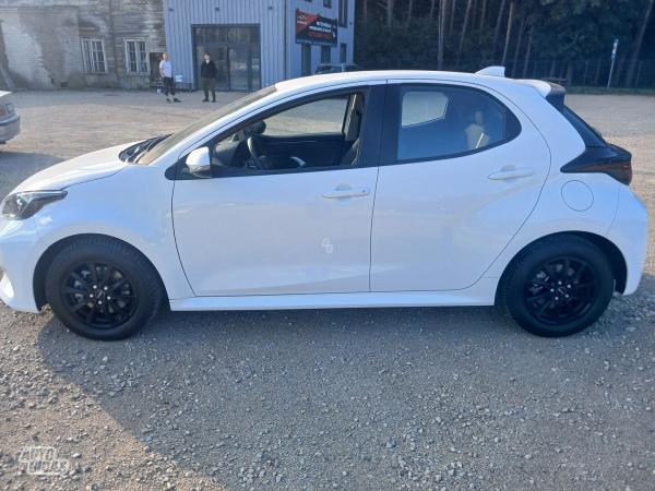 Toyota Yaris 2023 Kelmė, ar dzinēja tilpumu 1.50 L un nobraukumu 17 tūkst. km par 16900 €, foto 9 vietnē AUTOMOTO.COM.LV
