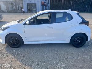 Toyota Yaris 2023 Kelmė, ar dzinēja tilpumu 1.50 L un nobraukumu 17 tūkst. km par 16900 €, foto 9 vietnē AUTOMOTO.COM.LV