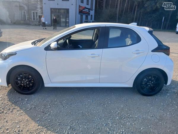 Toyota Yaris 2023 Kelmė, ar dzinēja tilpumu 1.50 L un nobraukumu 17 tūkst. km par 16900 €, foto 10 vietnē AUTOMOTO.COM.LV