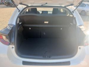 Toyota Yaris 2023 Kelmė, ar dzinēja tilpumu 1.50 L un nobraukumu 17 tūkst. km par 16900 €, foto 14 vietnē AUTOMOTO.COM.LV