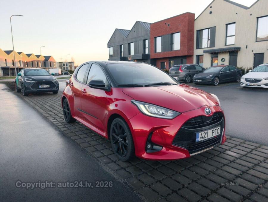 Toyota Yaris 2024 in Tallinn, with an engine capacity of 1.50 L and mileage of 21 thousand km for 20600 €, photo 7 on AUTOMOTO.COM.LV