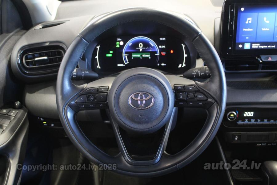 Toyota Yaris 2024 Tallina, ar dzinēja tilpumu 1.50 L un nobraukumu 38 tūkst. km par 20990 €, foto 13 vietnē AUTOMOTO.COM.LV