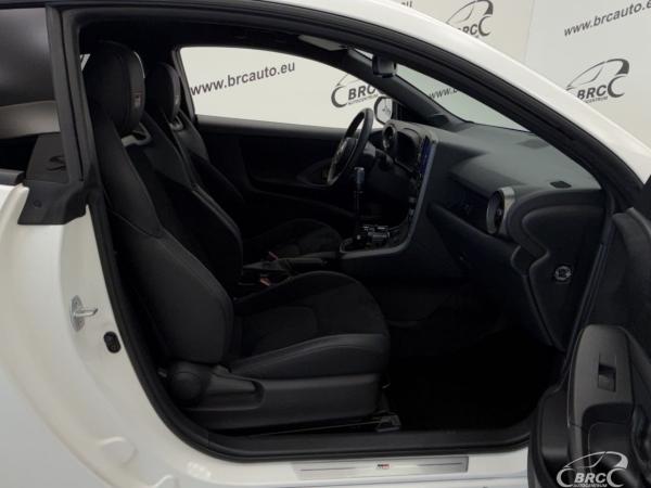 Toyota Yaris 2024 in Vilnius, with an engine capacity of 1.62 L and mileage of 23 thousand km for 35900 €, photo 4 on AUTOMOTO.COM.LV