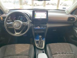 Оранжевый Тойота Ярис 2023 в Лиепая, объемом двигателя 1.50 л и пробегом 23 тыс. км за 25900 €, фото 10 на AUTOMOTO.COM.LV