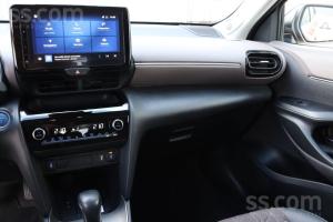 Оранжевый Тойота Ярис 2024 в Рига, объемом двигателя 1.50 л и пробегом 20 тыс. км за 24490 €, фото 13 на AUTOMOTO.COM.LV