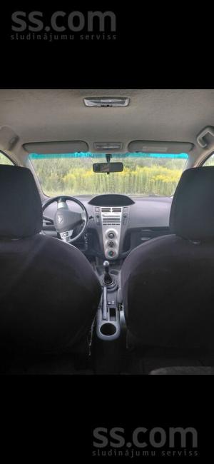 Oranžs Toyota Yaris 2006 Tukums, ar dzinēja tilpumu 1.00 L un nobraukumu 158 tūkst. km par 850 €, foto 6 vietnē AUTOMOTO.COM.LV