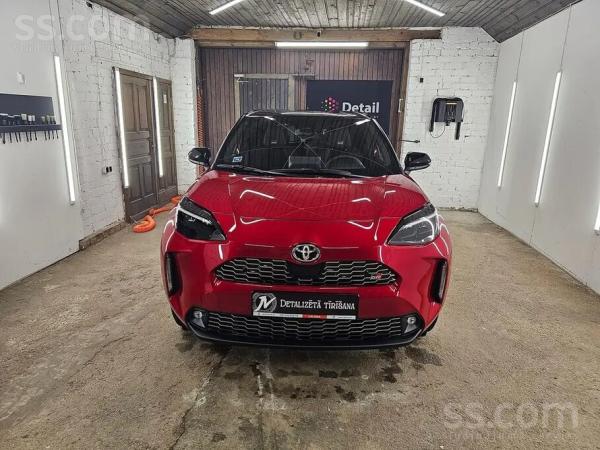 Sarkans Toyota Yaris 2023 Jēkabpils, ar dzinēja tilpumu 1.50 L un nobraukumu 11 tūkst. km par 29700 €, foto 5 vietnē AUTOMOTO.COM.LV