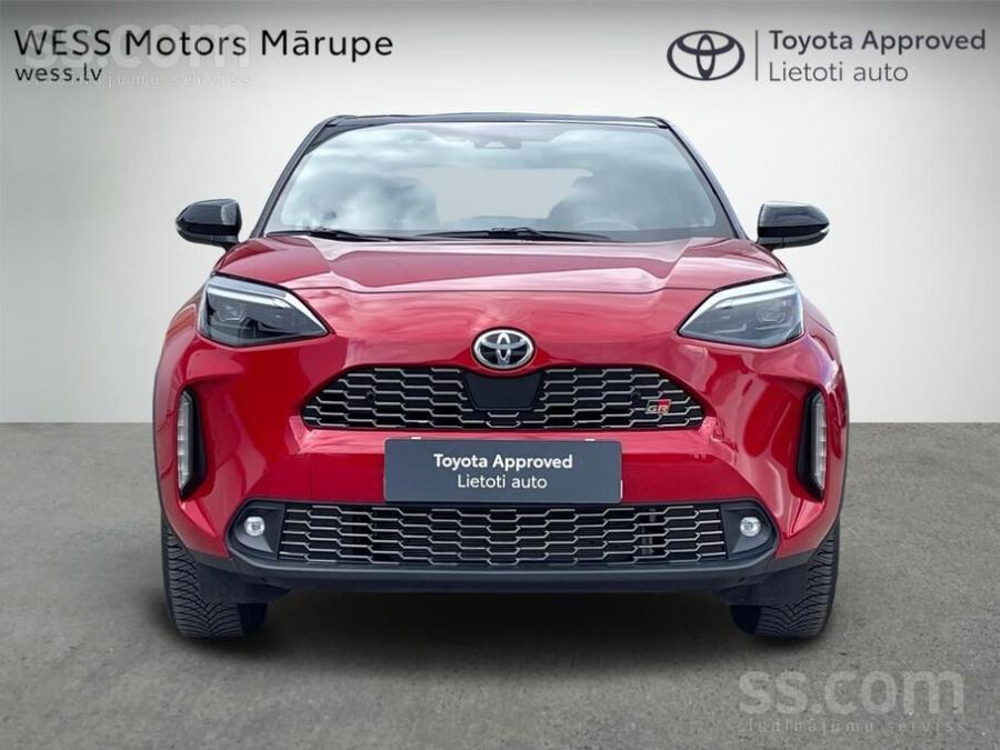Sarkans Toyota Yaris 2023 Rīga, ar dzinēja tilpumu 1.50 L un nobraukumu 13 tūkst. km par 26990 €, foto 6 vietnē AUTOMOTO.COM.LV