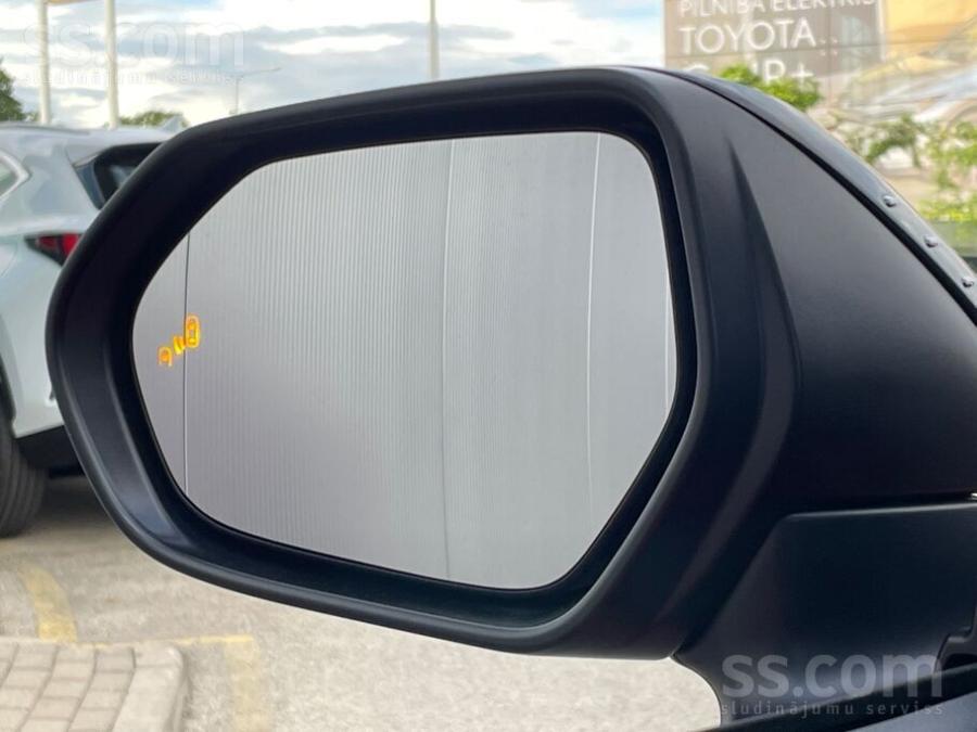 Sarkans Toyota Yaris 2023 Rīga, ar dzinēja tilpumu 1.50 L un nobraukumu 13 tūkst. km par 26990 €, foto 34 vietnē AUTOMOTO.COM.LV
