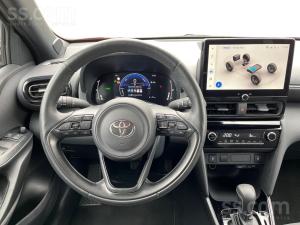 Sarkans Toyota Yaris 2025 Rīga, ar dzinēja tilpumu 1.50 L un nobraukumu 12 tūkst. km par 25990 €, foto 10 vietnē AUTOMOTO.COM.LV