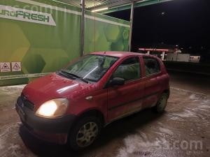 Sarkans Toyota Yaris 2000 Rēzekne, ar dzinēja tilpumu 1.00 L un nobraukumu 245 tūkst. km par 400 €, foto 9 vietnē AUTOMOTO.COM.LV