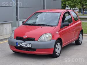 Sarkans Toyota Yaris 2001 Rīga, ar dzinēja tilpumu 1.00 L un nobraukumu 0 tūkst. km par 550 €, foto 3 vietnē AUTOMOTO.COM.LV