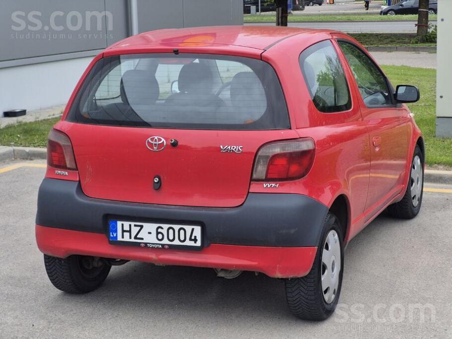 Sarkans Toyota Yaris 2001 Rīga, ar dzinēja tilpumu 1.00 L un nobraukumu 0 tūkst. km par 550 €, foto 5 vietnē AUTOMOTO.COM.LV