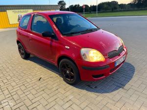 Red Toyota Yaris 2004 in Klaipeda, with an engine capacity of 1.40 L and mileage of 237 thousand km for 800 €, photo 8 on AUTOMOTO.COM.LV