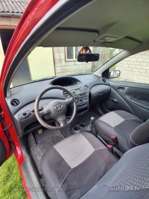 Red Toyota Yaris 2005 in Tallinn, with an engine capacity of 1.00 L and mileage of 220 thousand km for 750 €, photo 8 on AUTOMOTO.COM.LV