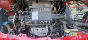Sarkans Toyota Yaris 2006 Kauņa, ar dzinēja tilpumu 1.30 L un nobraukumu 169 tūkst. km par 2800 €, foto 9 vietnē AUTOMOTO.COM.LV