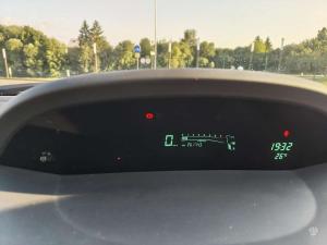 Red Toyota Yaris 2008 in Kaunas, with an engine capacity of 1.30 L and mileage of 262 thousand km for 2650 €, photo 14 on AUTOMOTO.COM.LV