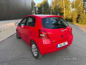Red Toyota Yaris 2008 in Tartu, with an engine capacity of 1.30 L and mileage of 143 thousand km for 3299 €, photo 4 on AUTOMOTO.COM.LV