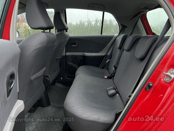 Red Toyota Yaris 2009 in Tallinn, with an engine capacity of 1.30 L and mileage of 72 thousand km for 3995 €, photo 11 on AUTOMOTO.COM.LV