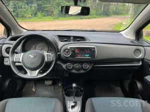Sarkans Toyota Yaris 2011 Rīga, ar dzinēja tilpumu 1.30 L un nobraukumu 0 tūkst. km par 5499 €, foto 11 vietnē AUTOMOTO.COM.LV