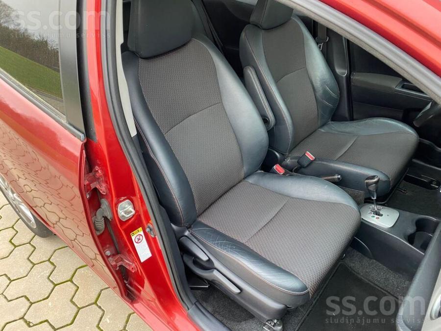 Red Toyota Yaris 2012 in Riga, with an engine capacity of 1.40 L and mileage of 0 thousand km for 4990 €, photo 19 on AUTOMOTO.COM.LV