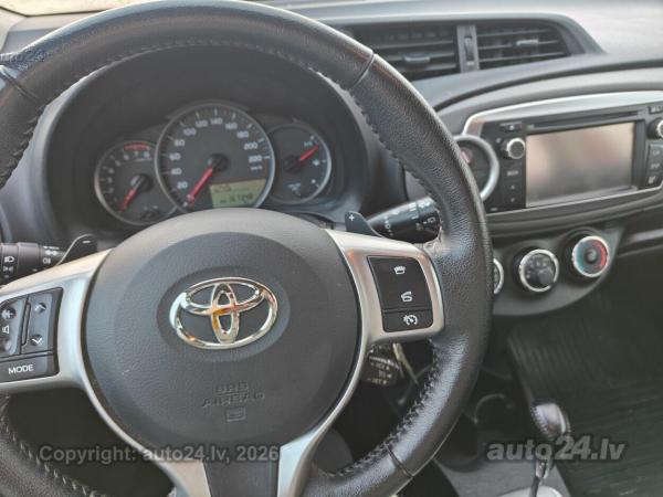 Sarkans Toyota Yaris 2012 Tartu, ar dzinēja tilpumu 1.30 L un nobraukumu 167 tūkst. km par 6500 €, foto 10 vietnē AUTOMOTO.COM.LV