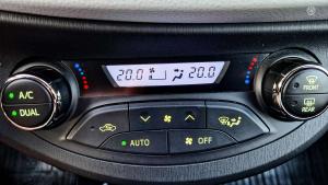 Красный Тойота Ярис 2012 в Вильнюс, объемом двигателя 1.50 л и пробегом 135 тыс. км за 5500 €, фото 21 на AUTOMOTO.COM.LV