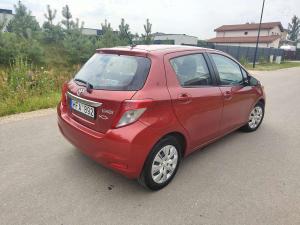 Red Toyota Yaris 2012 in Vilnius, with an engine capacity of 1.33 L and mileage of 224 thousand km for 4500 €, photo 6 on AUTOMOTO.COM.LV
