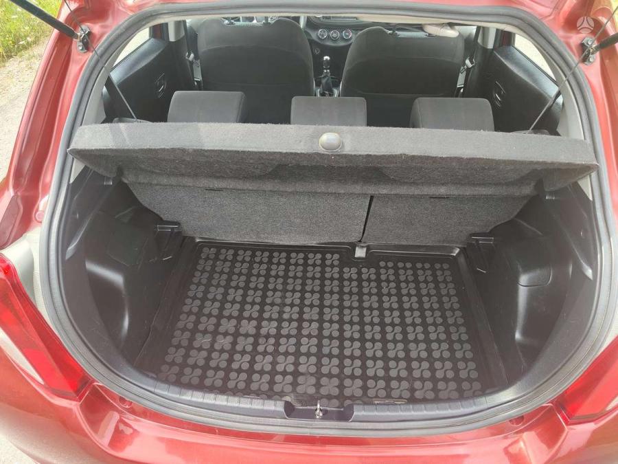 Red Toyota Yaris 2012 in Vilnius, with an engine capacity of 1.33 L and mileage of 224 thousand km for 4500 €, photo 8 on AUTOMOTO.COM.LV