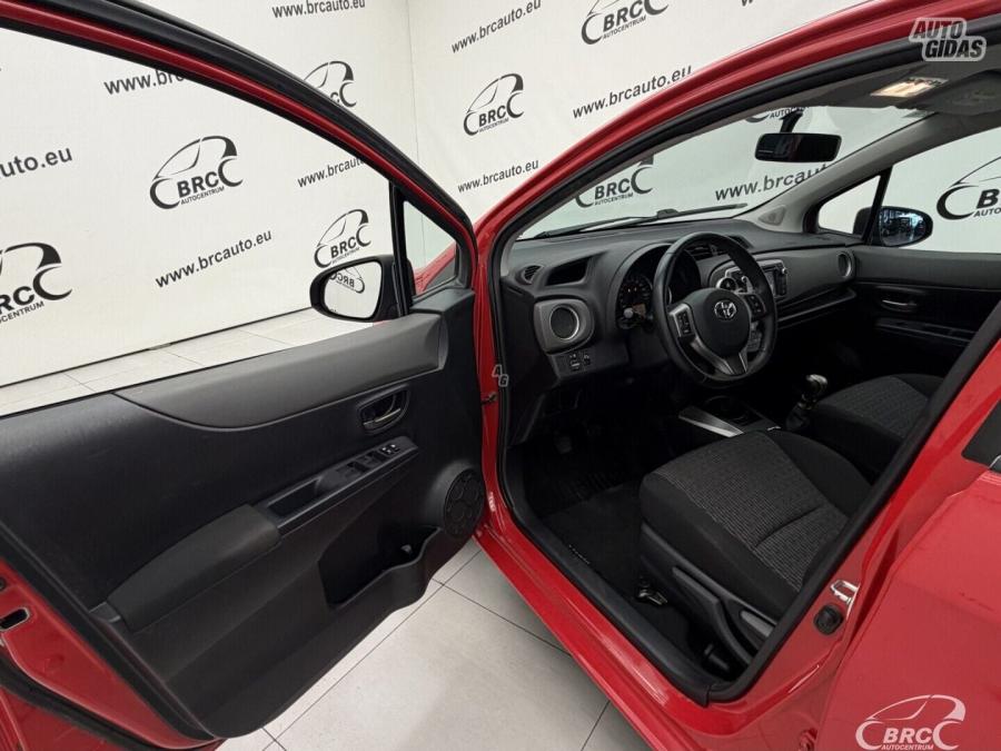 Red Toyota Yaris 2013 in Avizieniai, with an engine capacity of 1.30 L and mileage of 75 thousand km for 5500 €, photo 19 on AUTOMOTO.COM.LV