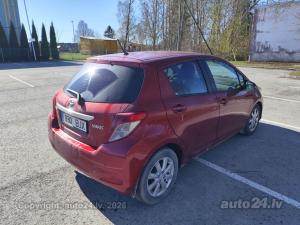 Red Toyota Yaris 2013 in Tallinn, with an engine capacity of 1.30 L and mileage of 151 thousand km for 6999 €, photo 7 on AUTOMOTO.COM.LV