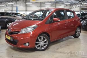 Red Toyota Yaris 2013 in Riga, with an engine capacity of 1.30 L and mileage of 110 thousand km for 5900 €, photo  on AUTOMOTO.COM.LV