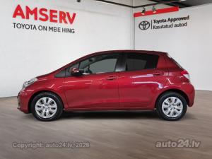 Sarkans Toyota Yaris 2014 Tallina, ar dzinēja tilpumu 1.30 L un nobraukumu 69 tūkst. km par 8490 €, foto 17 vietnē AUTOMOTO.COM.LV