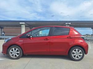 Red Toyota Yaris 2014 in Vilnius, with an engine capacity of 1.50 L and mileage of 72 thousand km for 8900 €, photo 7 on AUTOMOTO.COM.LV