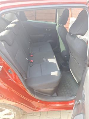 Red Toyota Yaris 2014 in Vilnius, with an engine capacity of 1.50 L and mileage of 72 thousand km for 8900 €, photo 14 on AUTOMOTO.COM.LV