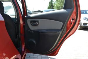 Красный Тойота Ярис 2015 в Вильнюс, объемом двигателя 1.50 л и пробегом 256 тыс. км за 8500 €, фото 34 на AUTOMOTO.COM.LV