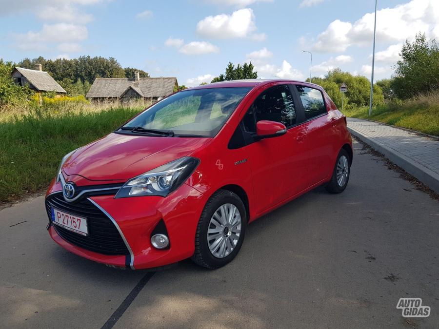 Red Toyota Yaris 2015 in Vilnius, with an engine capacity of 1.50 L and mileage of 178 thousand km for 7200 €, photo 8 on AUTOMOTO.COM.LV