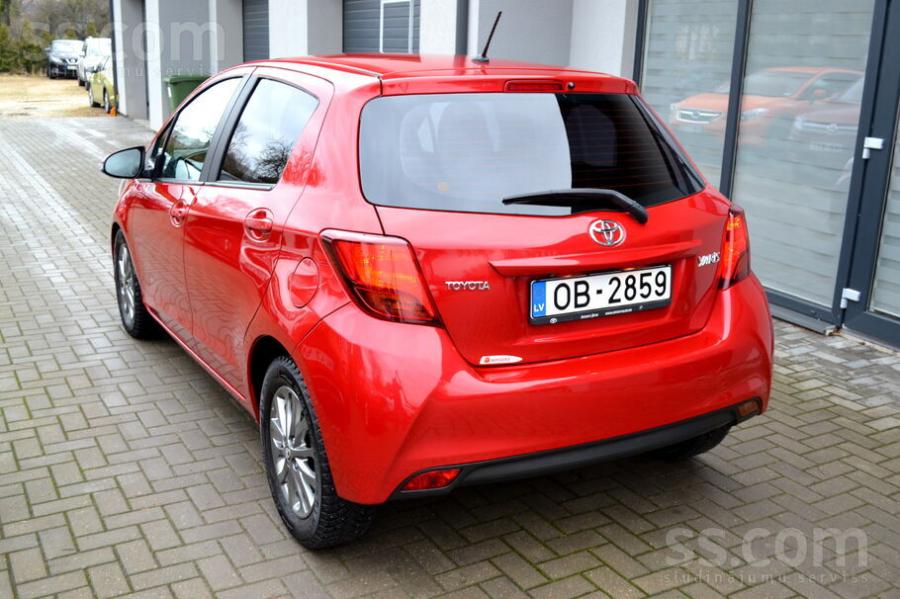 Sarkans Toyota Yaris 2016 Rīga, ar dzinēja tilpumu 1.30 L un nobraukumu 117 tūkst. km par 8700 €, foto 5 vietnē AUTOMOTO.COM.LV