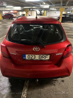 Red Toyota Yaris 2016 in Tallinn, with an engine capacity of 1.30 L and mileage of 111 thousand km for 6999 €, photo 8 on AUTOMOTO.COM.LV