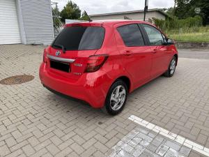 Sarkans Toyota Yaris 2016 Viļņa, ar dzinēja tilpumu 1.50 L un nobraukumu 130 tūkst. km par 8400 €, foto 11 vietnē AUTOMOTO.COM.LV