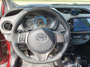 Sarkans Toyota Yaris 2016 Rīga, ar dzinēja tilpumu 1.50 L un nobraukumu 197 tūkst. km par 5400 €, foto 15 vietnē AUTOMOTO.COM.LV