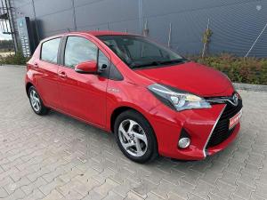 Sarkans Toyota Yaris 2016 Viļņa, ar dzinēja tilpumu 1.50 L un nobraukumu 115 tūkst. km par 12150 €, foto 11 vietnē AUTOMOTO.COM.LV