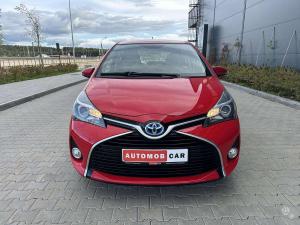 Sarkans Toyota Yaris 2016 Viļņa, ar dzinēja tilpumu 1.50 L un nobraukumu 115 tūkst. km par 12150 €, foto 14 vietnē AUTOMOTO.COM.LV