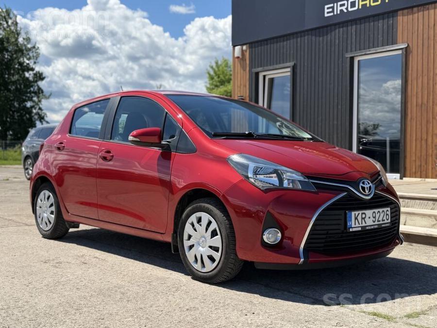 Sarkans Toyota Yaris 2017 Rīga, ar dzinēja tilpumu 1.30 L un nobraukumu 155 tūkst. km par 8500 €, foto 1 vietnē AUTOMOTO.COM.LV