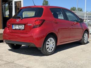 Sarkans Toyota Yaris 2017 Rīga, ar dzinēja tilpumu 1.30 L un nobraukumu 155 tūkst. km par 8500 €, foto 16 vietnē AUTOMOTO.COM.LV