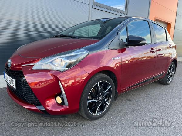 Red Toyota Yaris 2017 in Kuressaare, with an engine capacity of 1.50 L and mileage of 65 thousand km for 12990 €, photo 1 on AUTOMOTO.COM.LV