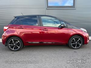 Sarkans Toyota Yaris 2017 Kuresāre, ar dzinēja tilpumu 1.50 L un nobraukumu 65 tūkst. km par 12990 €, foto 8 vietnē AUTOMOTO.COM.LV