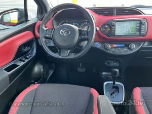 Sarkans Toyota Yaris 2017 Kuresāre, ar dzinēja tilpumu 1.50 L un nobraukumu 65 tūkst. km par 12990 €, foto 11 vietnē AUTOMOTO.COM.LV